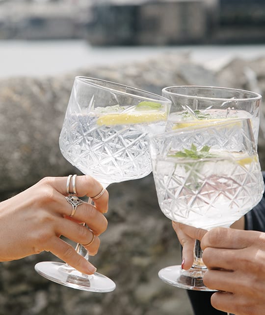 Premium Mixer Branding: Navas UK - Kingdom & Sparrow